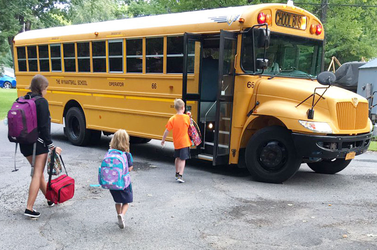 Bus_Pickup – Wynantskill Union Free School District